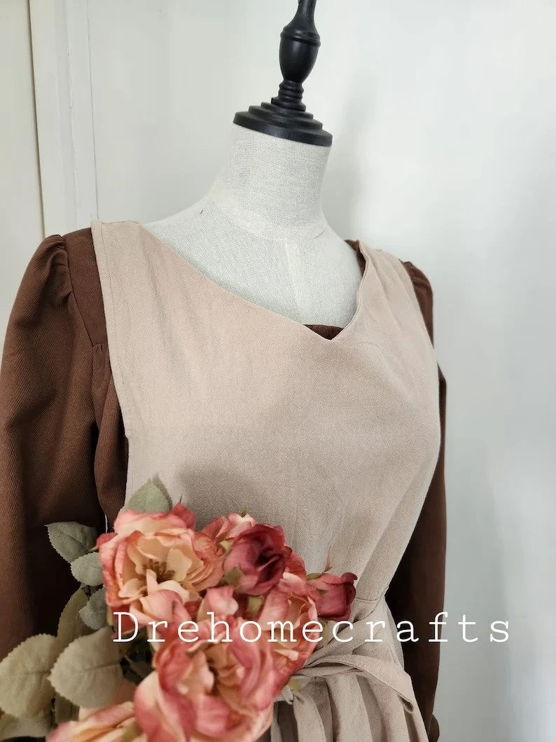 Best kitchen aprons for women cooking Fancy linen pinafore for ladies ...